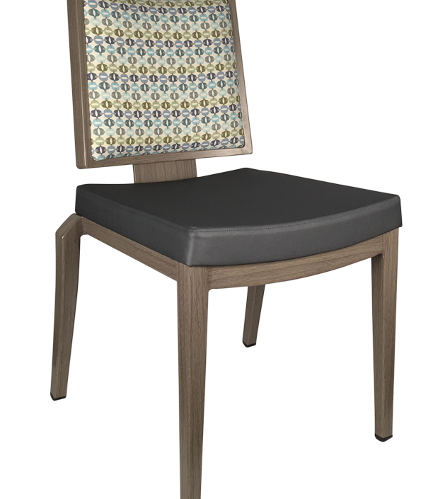 Renee – Supreme Chair